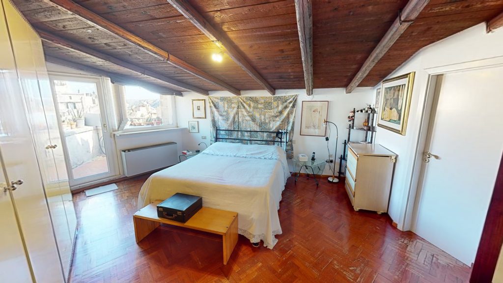 Palazzina nel cuore dei “Sassi” di Matera in cui soggiornò Richard Gere ...