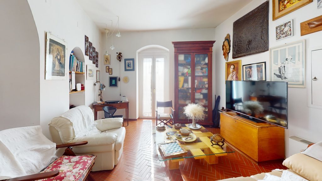 Palazzina nel cuore dei “Sassi” di Matera in cui soggiornò Richard Gere ...