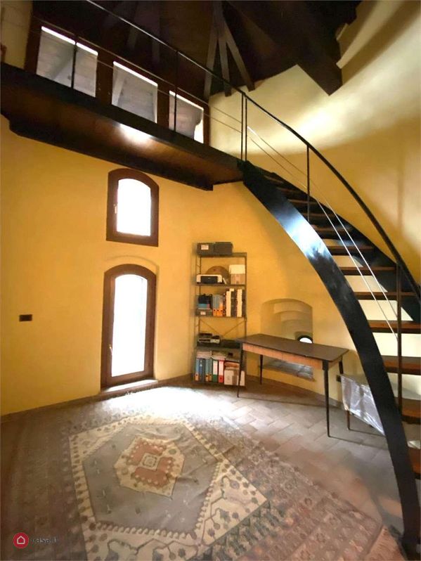 In vendita il Castello di Niviano - Il blog di Casa.it